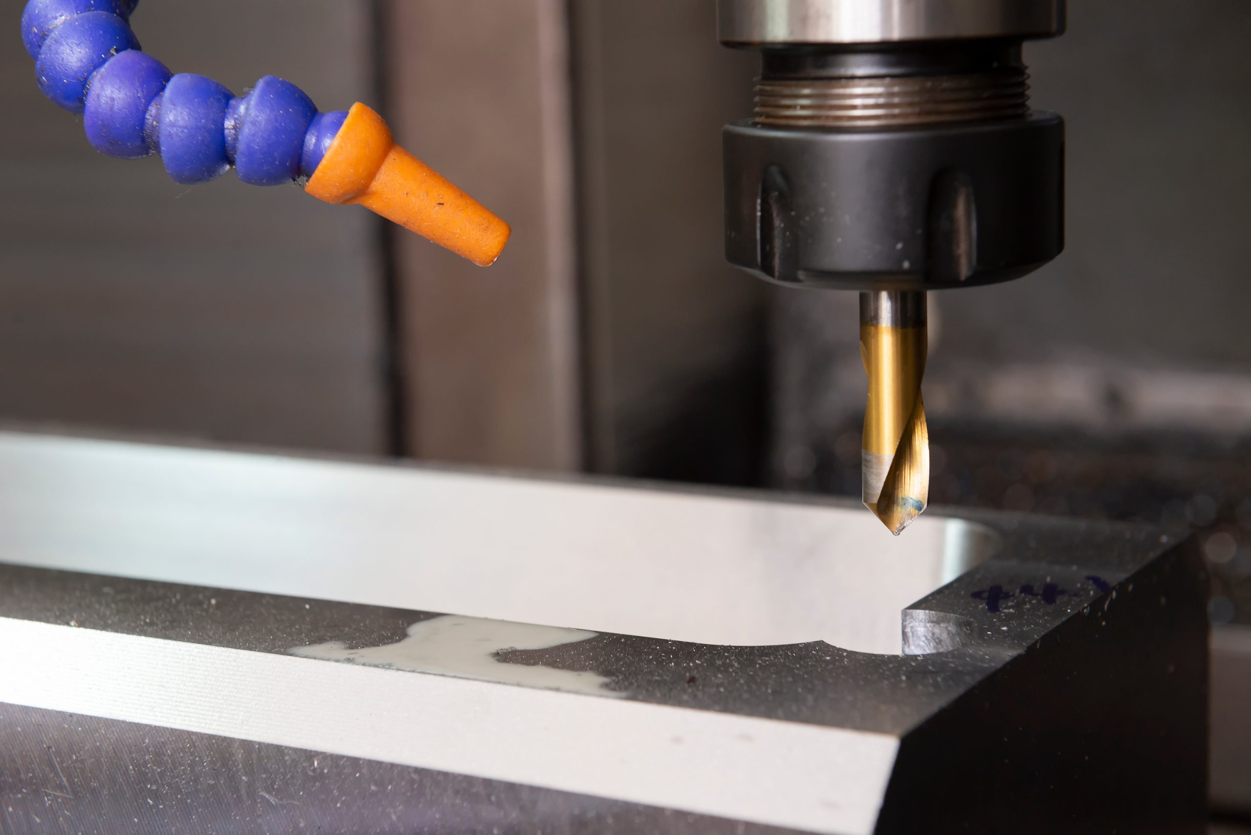 Spot Drills vs Center Drills Decoded for Machinists - Custom Tool ...