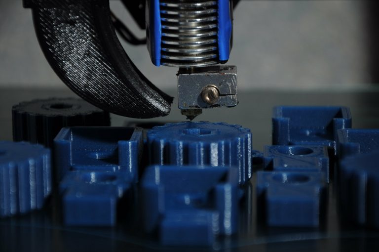3D Printing vs CNC Machining: Differences and Applications - Custom ...